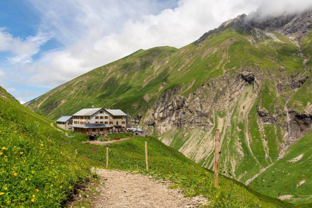 Kemptner Hütte: Schöne Wanderung in Oberstdorf im Allgäu – HOME of TRAVEL