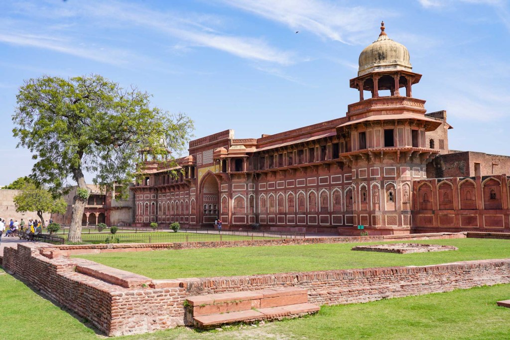 Rotes Fort in Agra: Indiens historisches Sandstein-Welterbe – HOME of ...