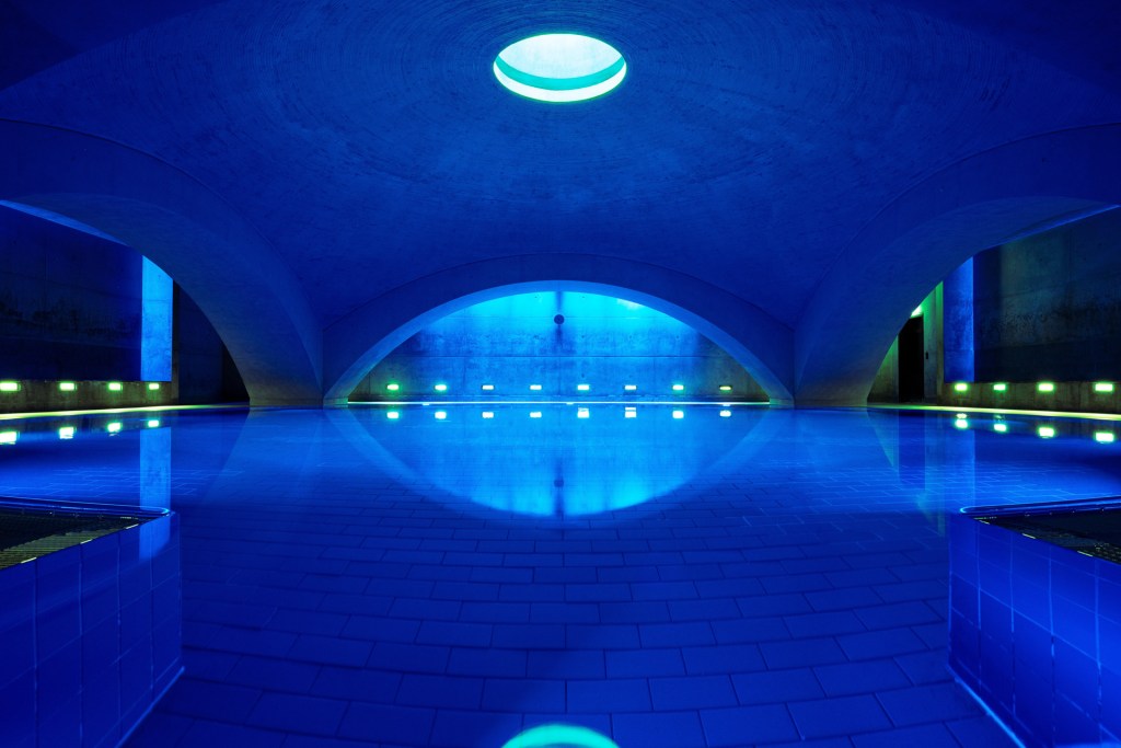 Liquidrom Berlin: Lohnt es sich?